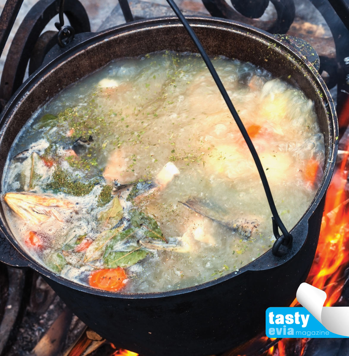 Παραδοσιακή Κακαβιά - Taste Central Greece